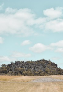 Hiking the iconic Hanging rock, Victoria – Wander Mak